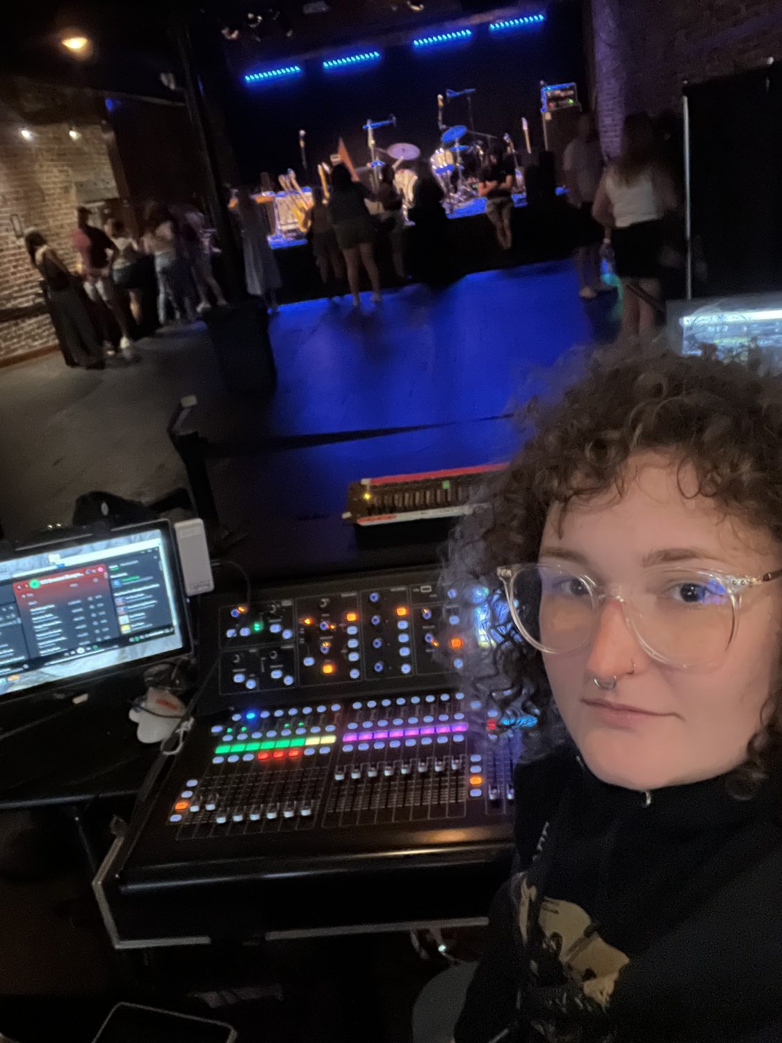 From working behind the scenes to performing on stage, Kinetic Imaging ...